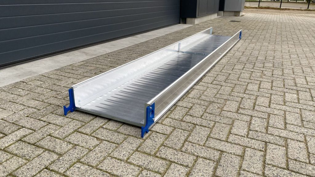 Loopbrug - Atheco Verhuur